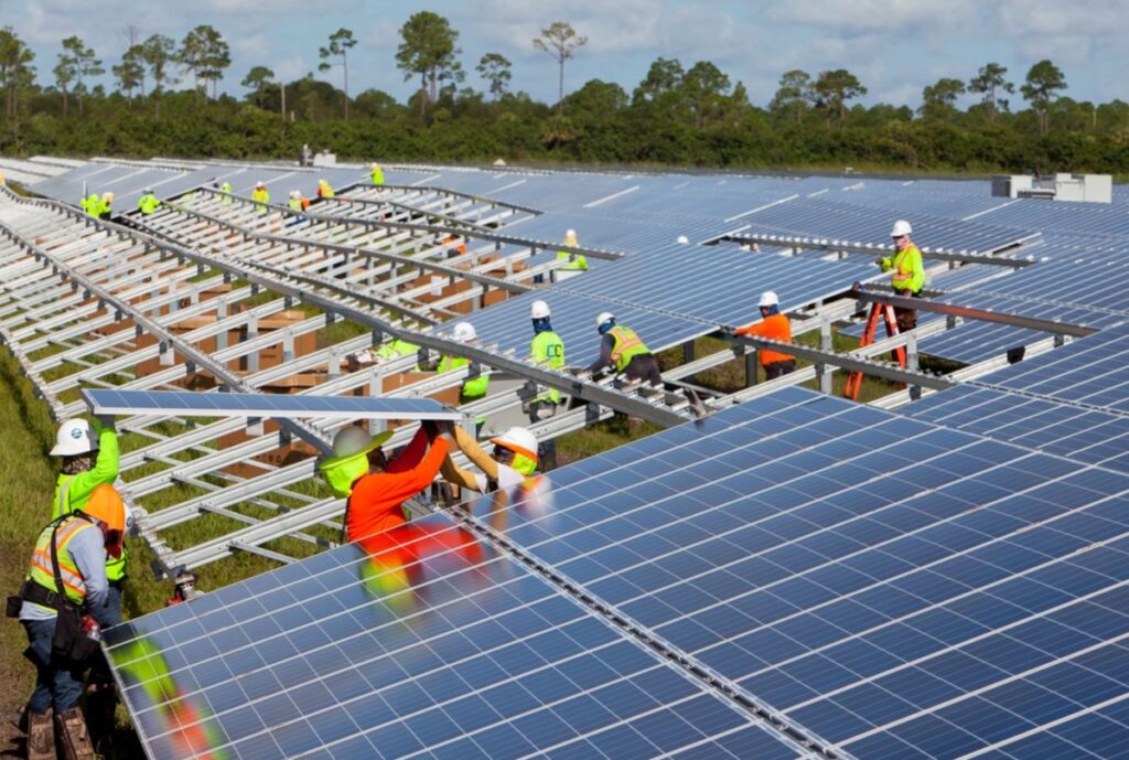 Different Types of Solar Projects: Utility-Scale, Commercial ...